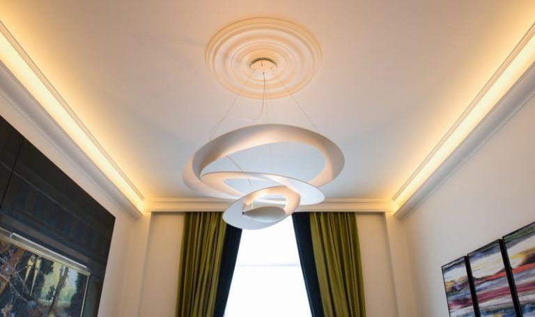 Types of Ceiling Rose Designs - What is a Ceiling Rose?