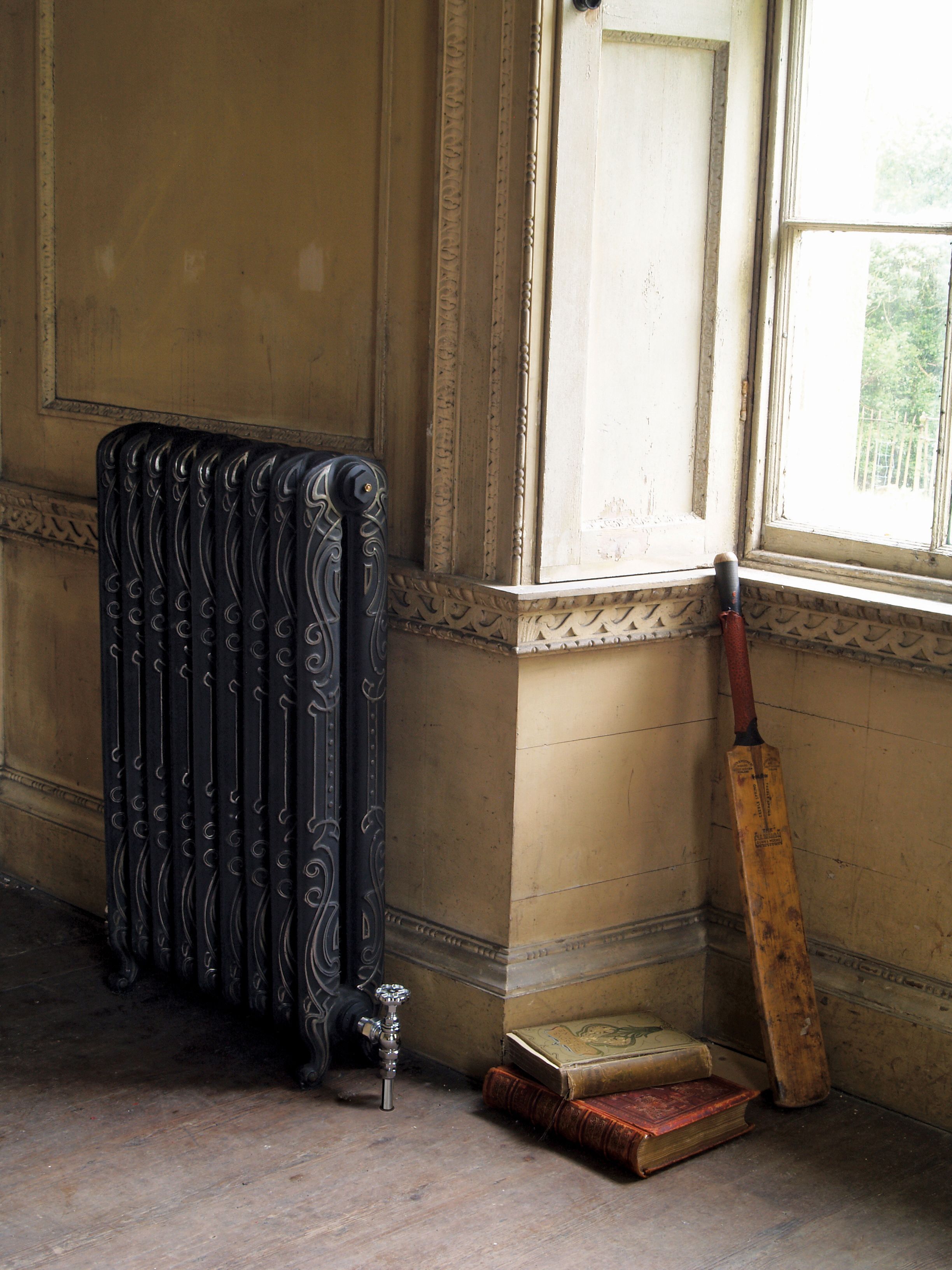 Art Nouveau Cast Iron Radiators - Wm Boyle Interior Finishes