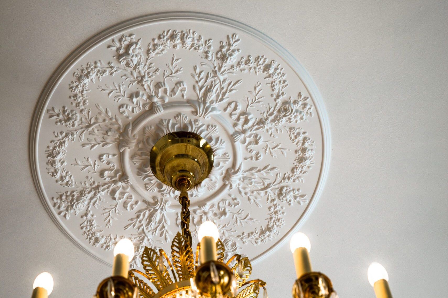 Cornicing, Plaster Coving, Ceiling Mouldings & Fireplaces at Wm Boyle ...